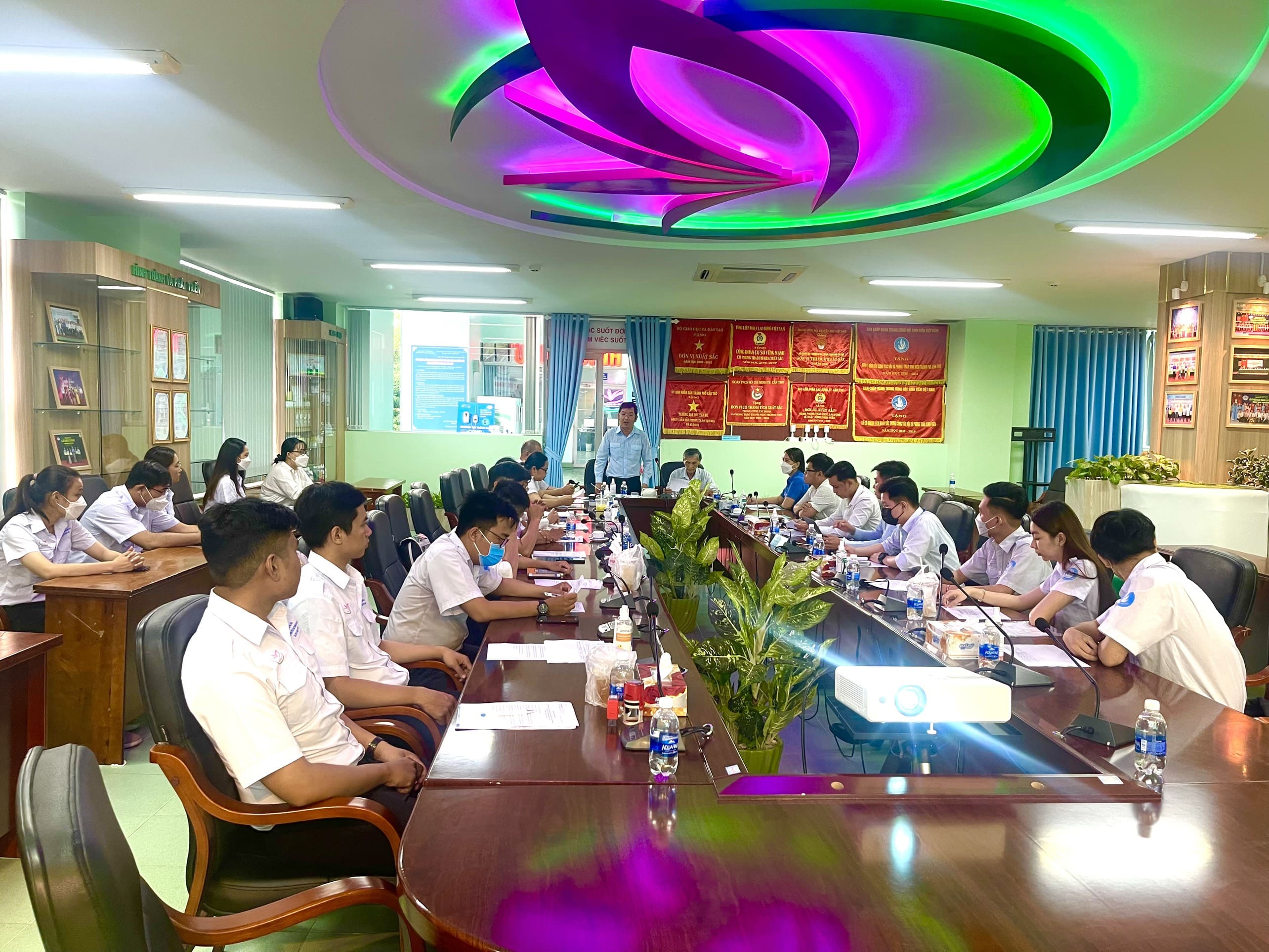 [TDU] – HỘI NGHỊ KIỆN TOÀN BAN CHẤP HÀNH HỘI SINH VIÊN TRƯỜNG ĐẠI HỌC ...